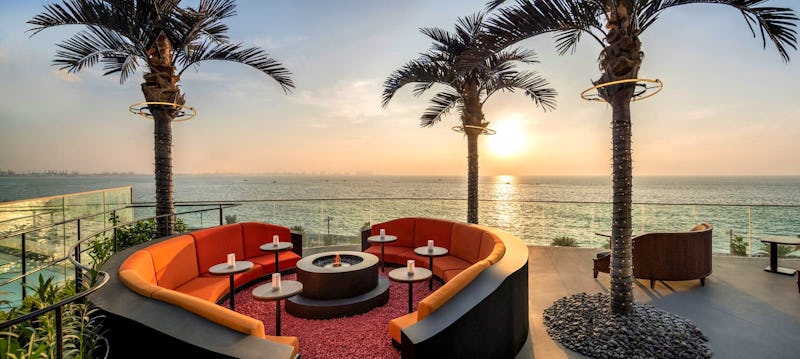 Sobe Rooftop Bar, Dubai - Restaurant Review, Menu, Opening Times
